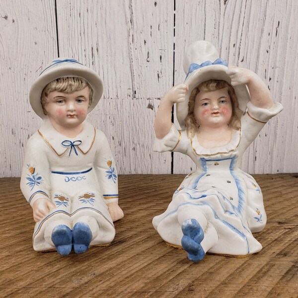 Shelf Statues - Etsy