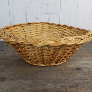 Vintage Rustic Wicker Rattan Basket 5 High X 13.5 Wide Bread Basket ...