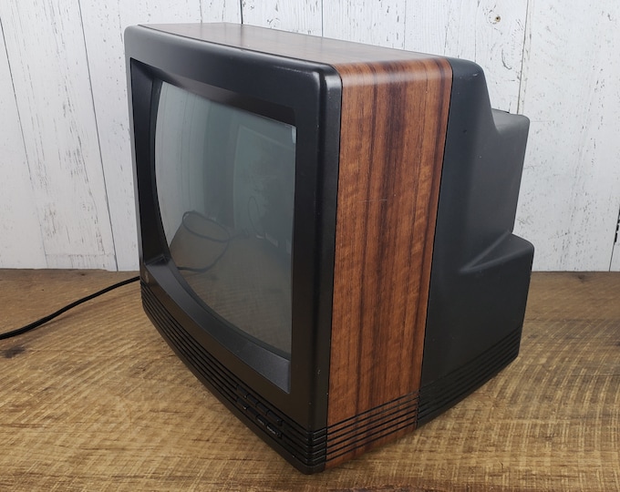 Vintage 13 GE General Electric Color TV Brown Wood Panel Sides ...
