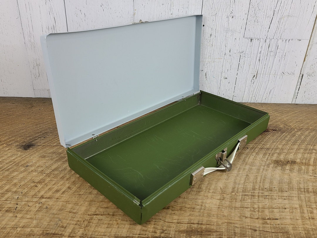 Vintage Glenwood USA Gray & Green Metal Briefcase File Carry Case ...