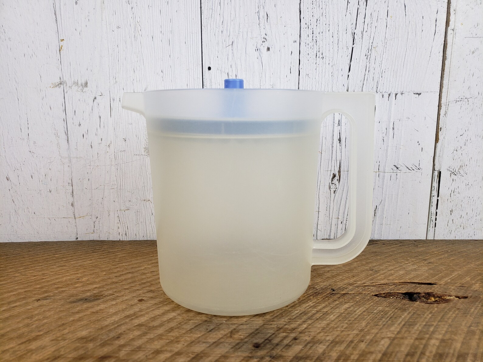 Vintage Tupperware Clear Pitcher W/ Blue Secure Lid Retro - Etsy