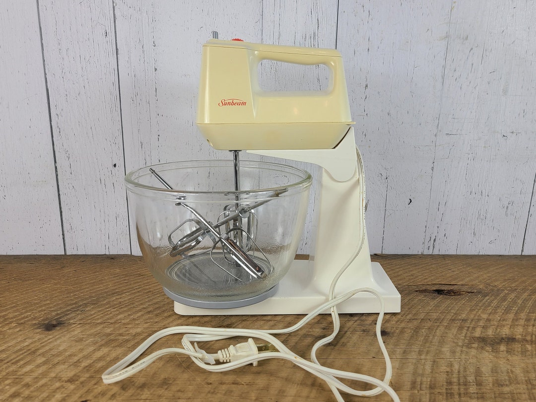 Vintage Sunbeam Electric Stand Mixer W/ Glass Bowl Removable - Etsy