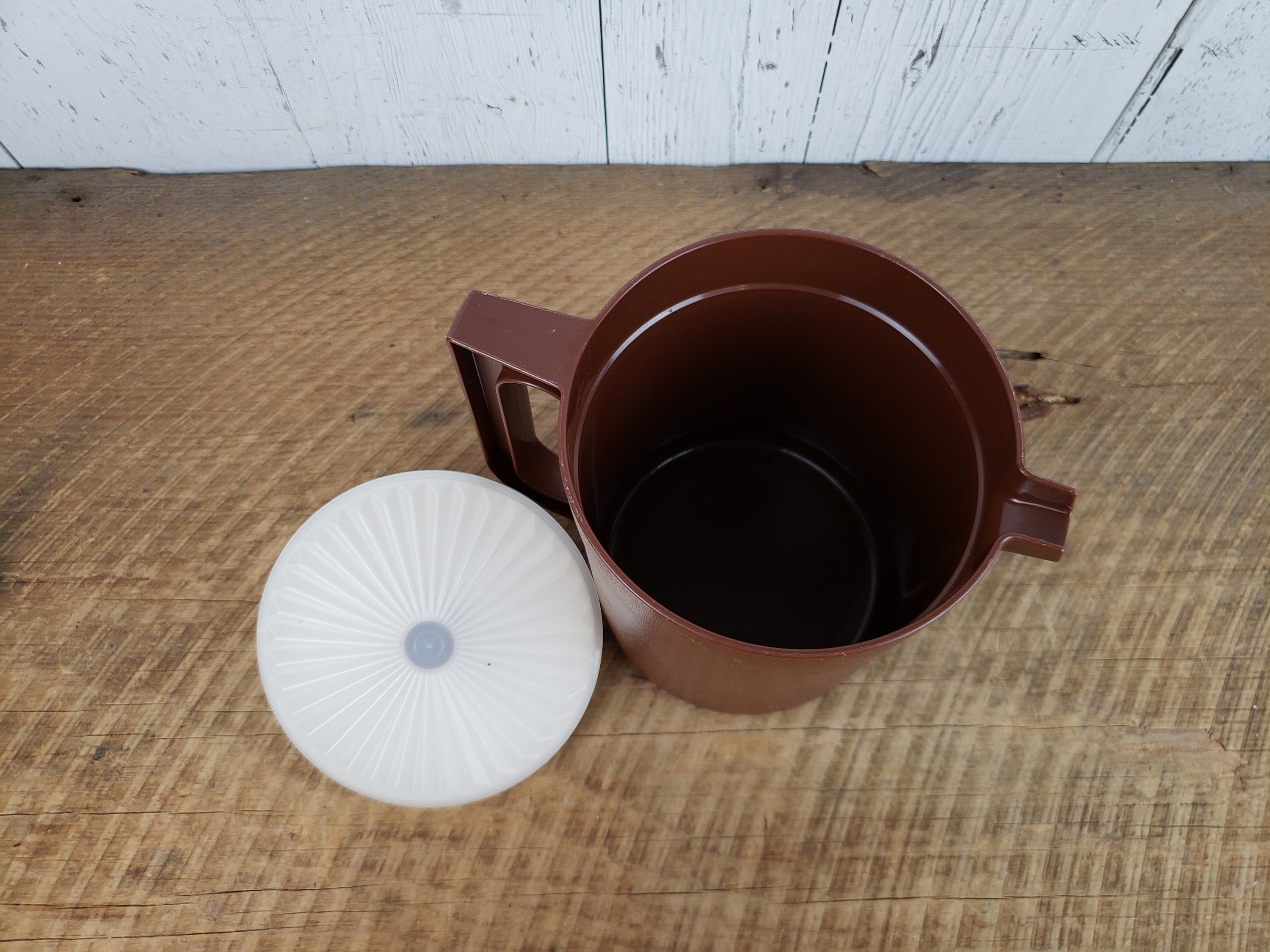 Vintage 70s Tupperware Pitcher Brown Color W/ Secure Lid Retro - Etsy ...