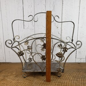 Vintage Metal Magazine Rack Leaf Pattern Brushed Rustic Silver Bathroom ...