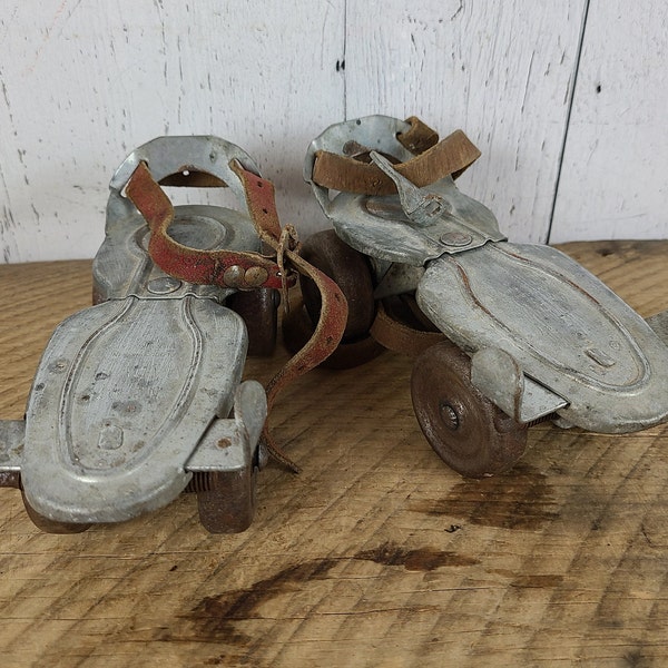 Metal Roller Skates - Etsy