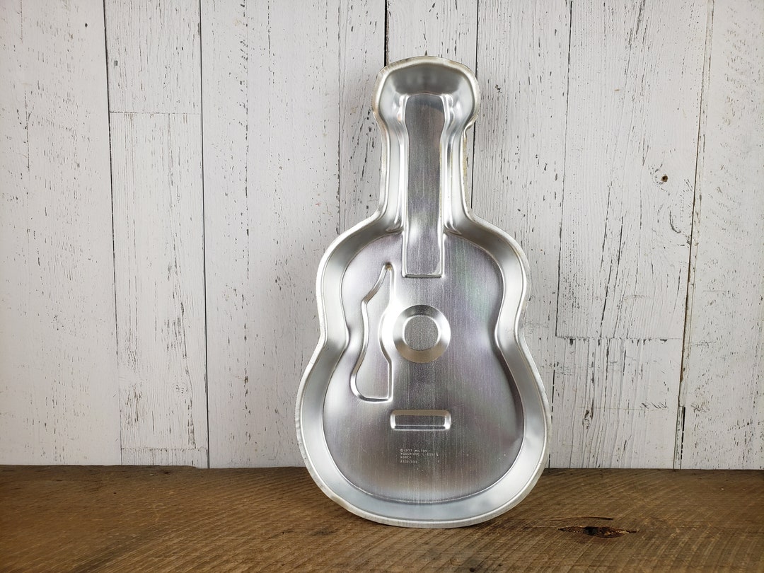 Vintage Guitar 1977 Wilton Cake Pan Music Instrument Aluminum Jello ...
