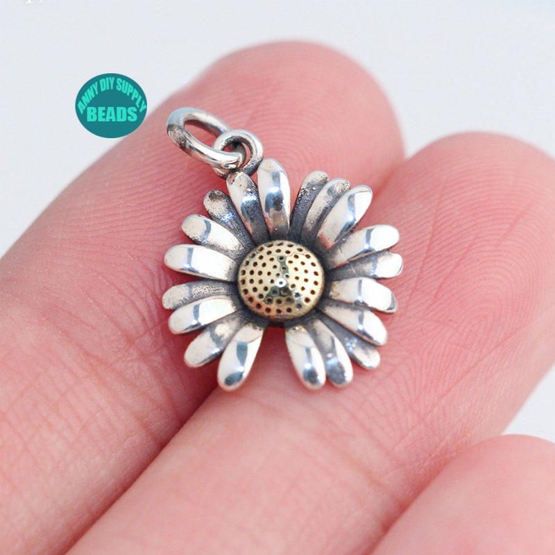 Daisy Charms - Etsy