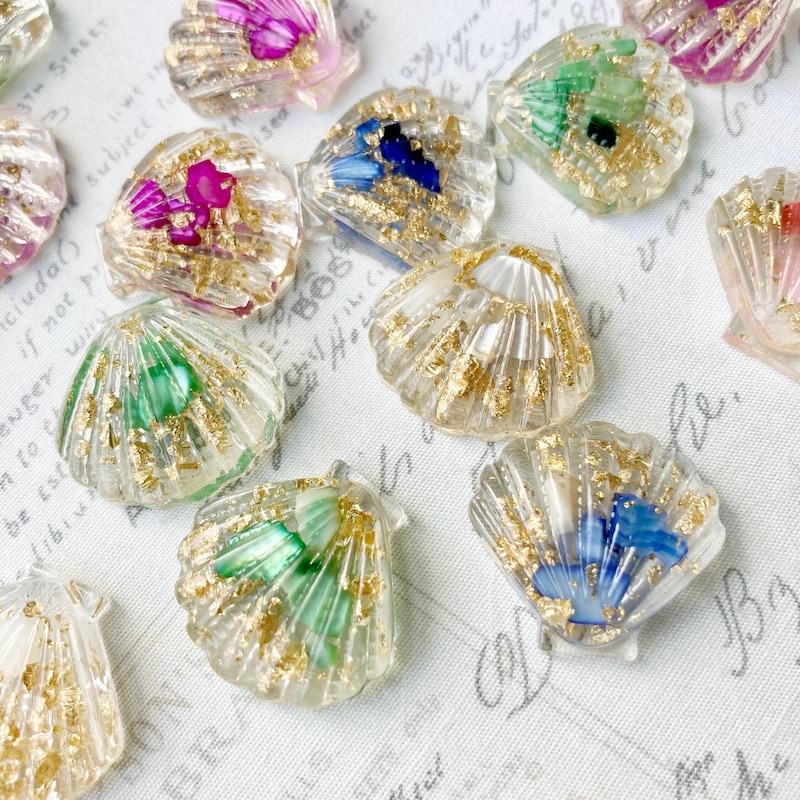 Cute Feminine Magnet - Etsy