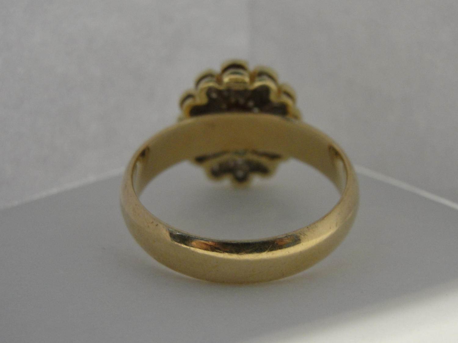 14k Yellow Gold Diamond Flower Ring - Etsy