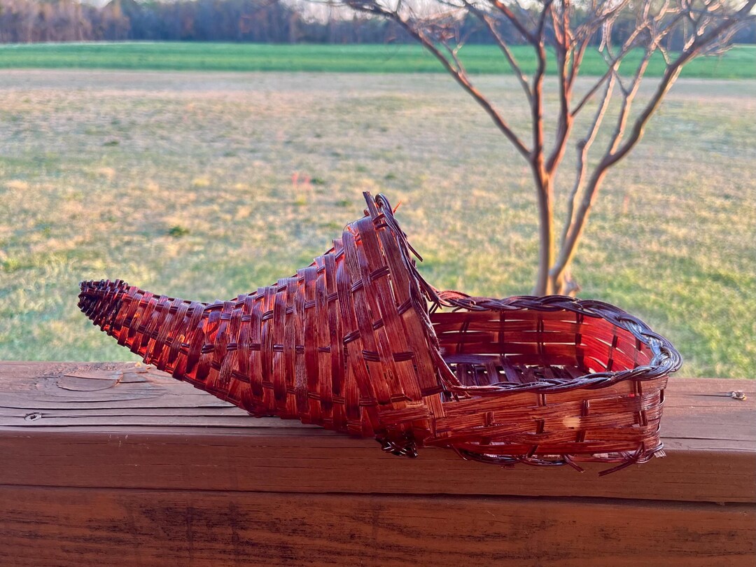 Horn of Plenty Cornucopia Basket Sitting Footed W/ Hanging Loop ...