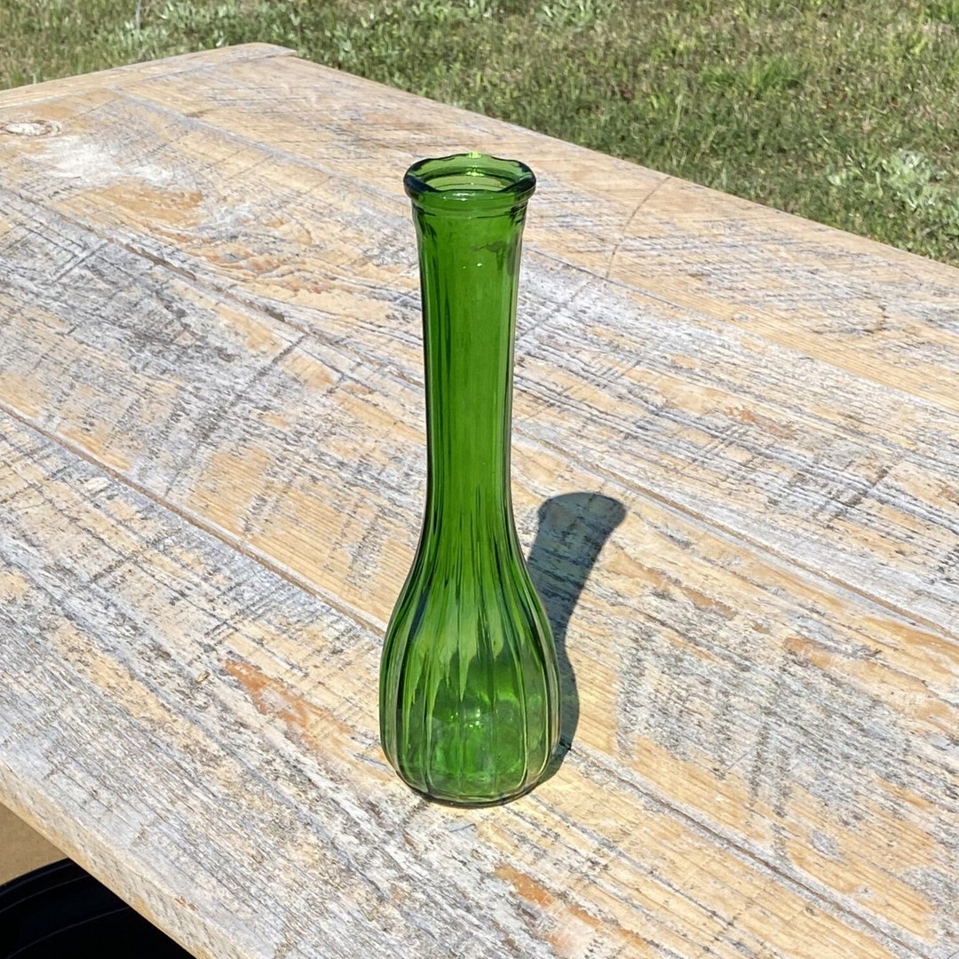 Vintage CLG CO. Emerald Green Pressed Glass Bud Vase Ribbed Panel ...