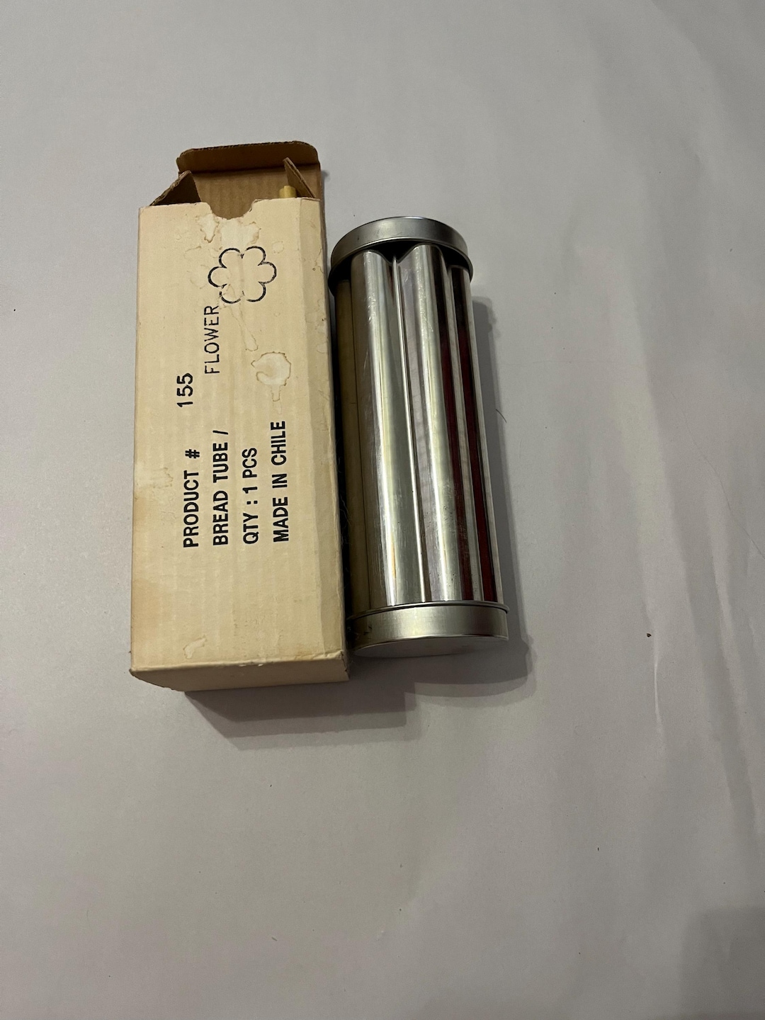 Bread Tube the Pampered Chef Flower Bread Tube Original and Box Tin for ...