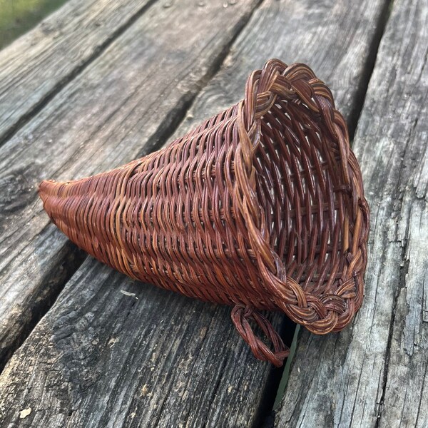 Cornucopia Basket - Etsy