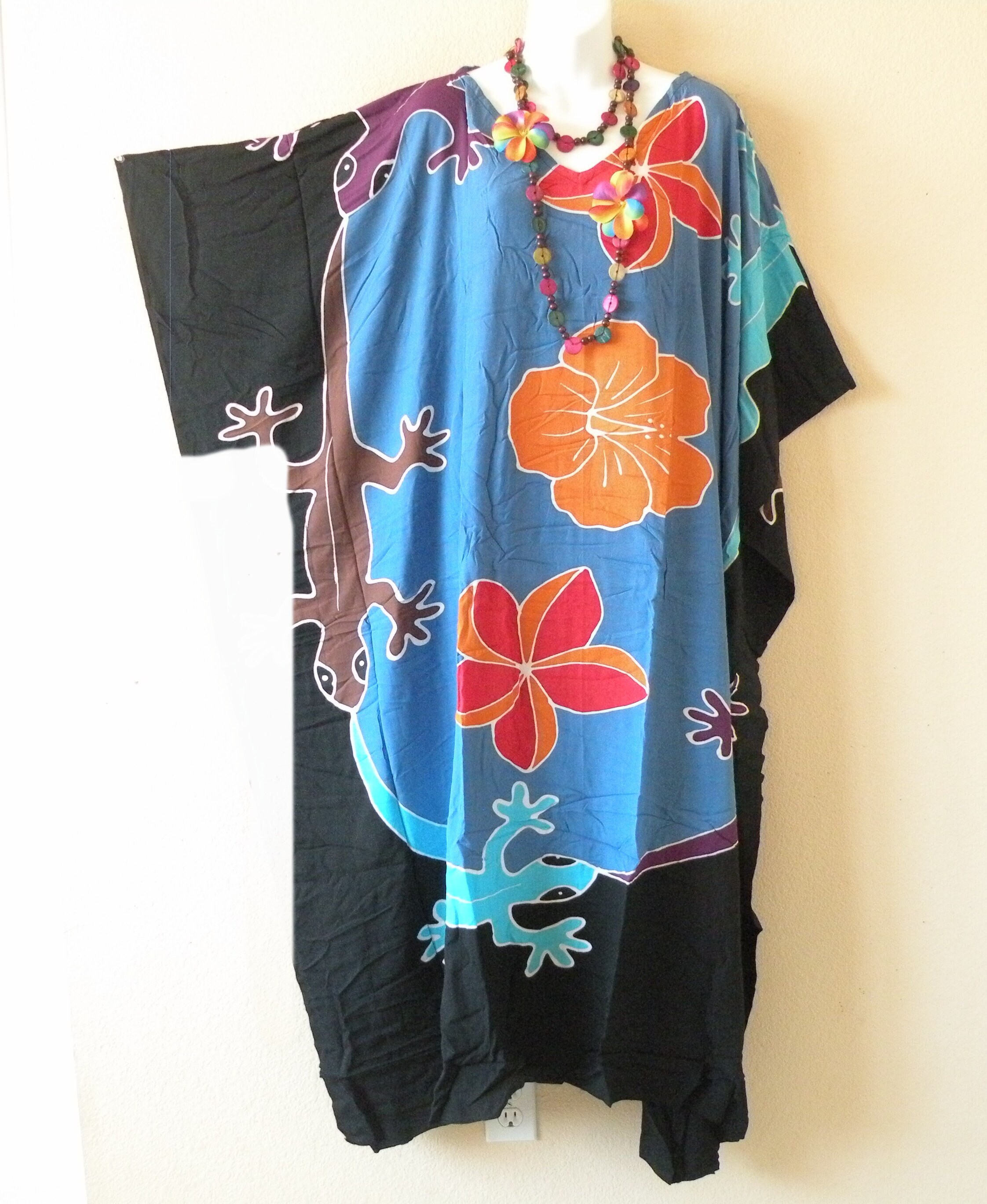 KG41 Gecko and Floral Batik Hand Painted Plus Size Kaftan Caftan Kimono ...