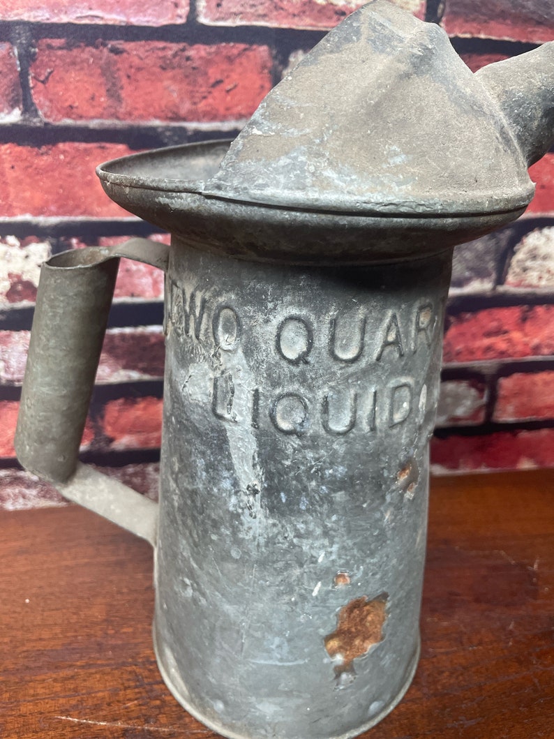 Antique 2 Quart Oil Tin Can - Etsy