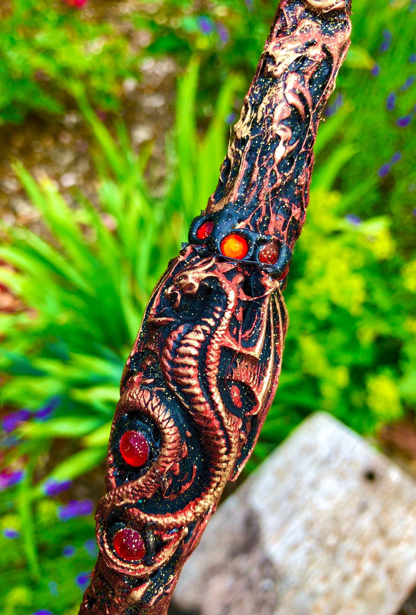 Red Magic Skull & Dragon Wand (18”) Beautiful Gnarly Wand in Black With ...