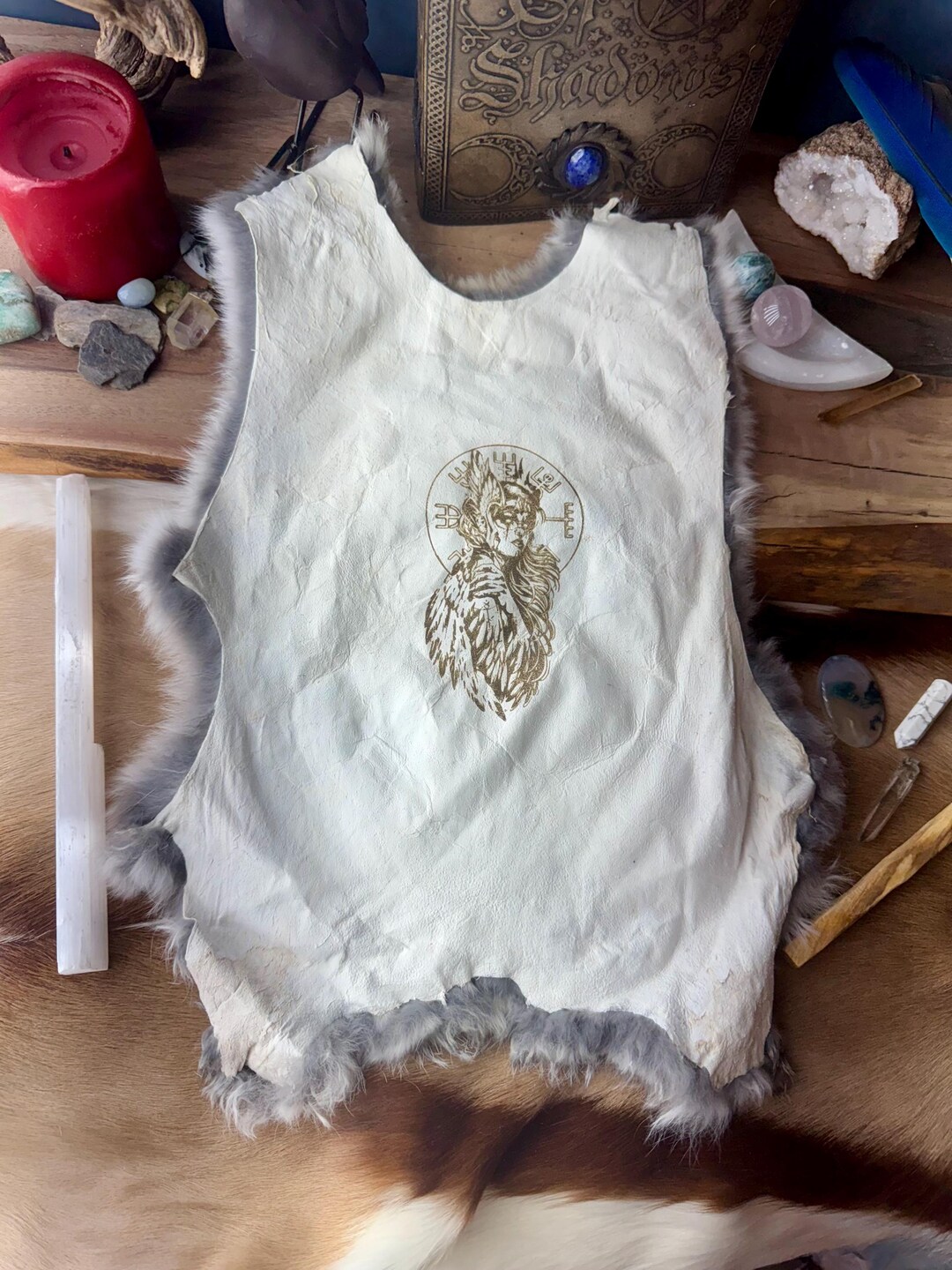 Valkyrie Engraved Rabbit Fur Altar Cloth – Norse Pagan Mat - Etsy