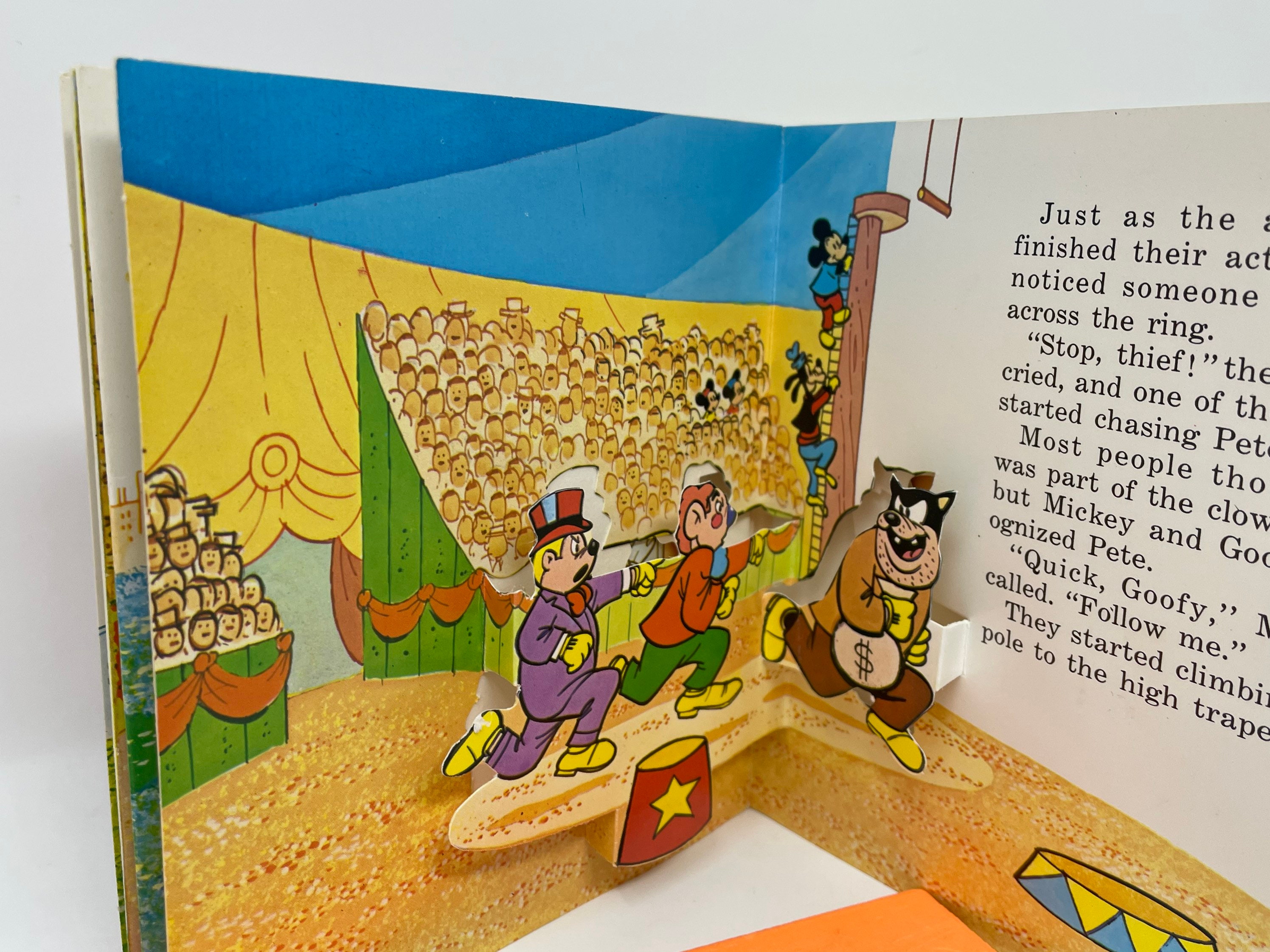 1976 Walt Disneys Mickeys Circus Adventure Mini Pop-up Book - Etsy