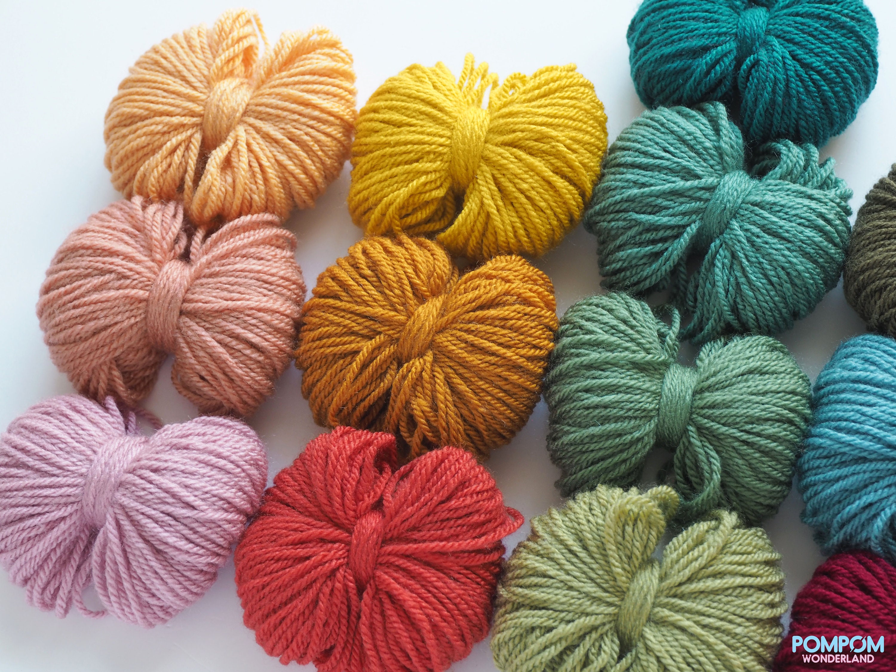 Acrylic Yarn Set Vintage Tone DK Yarn 16 Colors Yarn - Etsy