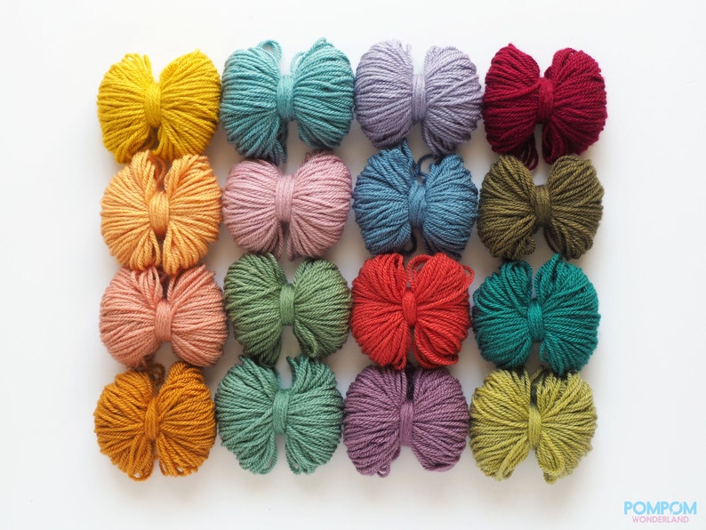 Acrylic Yarn Set Vintage Tone DK Yarn 16 Colors Yarn - Etsy