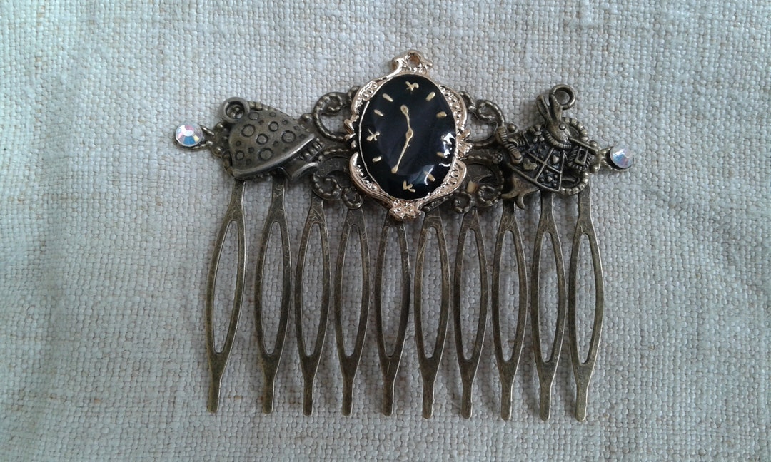 Alice in Wonderland Comb - Etsy