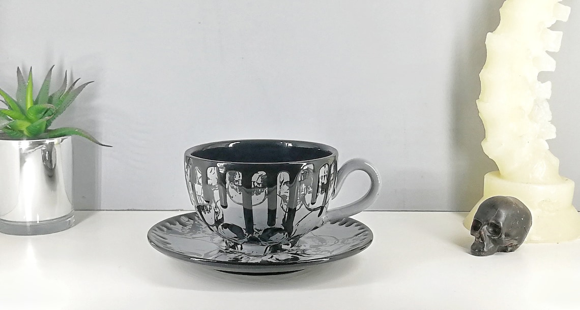 Grey Skull Cappuccino, Large Coffee Cup, Skulls Saucer, Huge Mug ...
