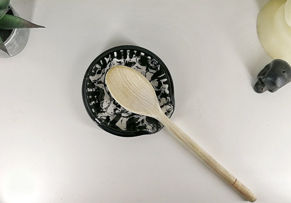 Gothic Spoon Rest, Skull Skulls Black, Goth Kitchen Utensil, Macabre ...