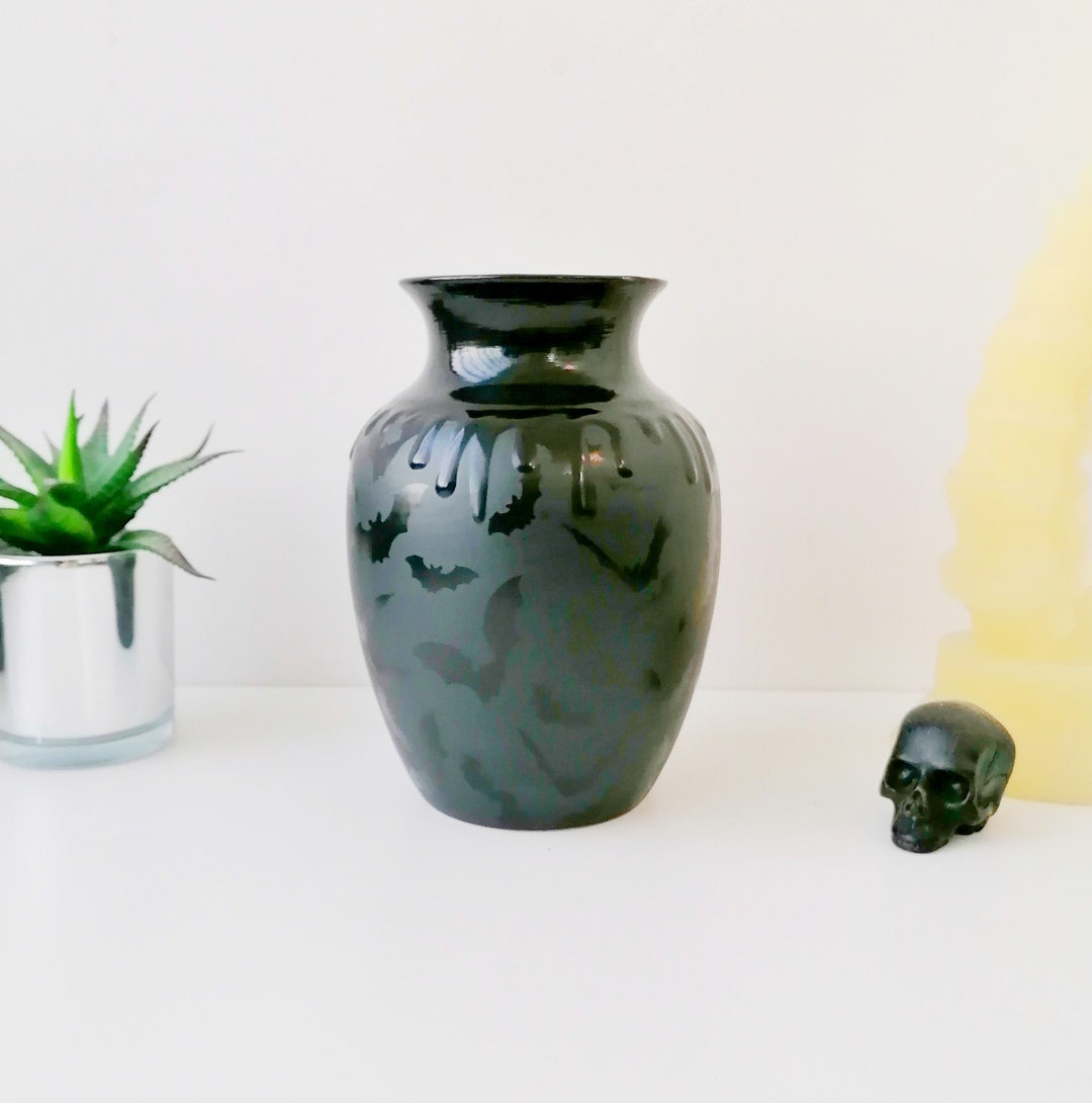 Gothic Bat Vase, Matte Black, Goth Bats Flowers, Macabre Alternative ...