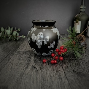 Ghost Brush Pot, Gothic Ghosts Vase, Matte Black, Goth Flowers, Macabre ...