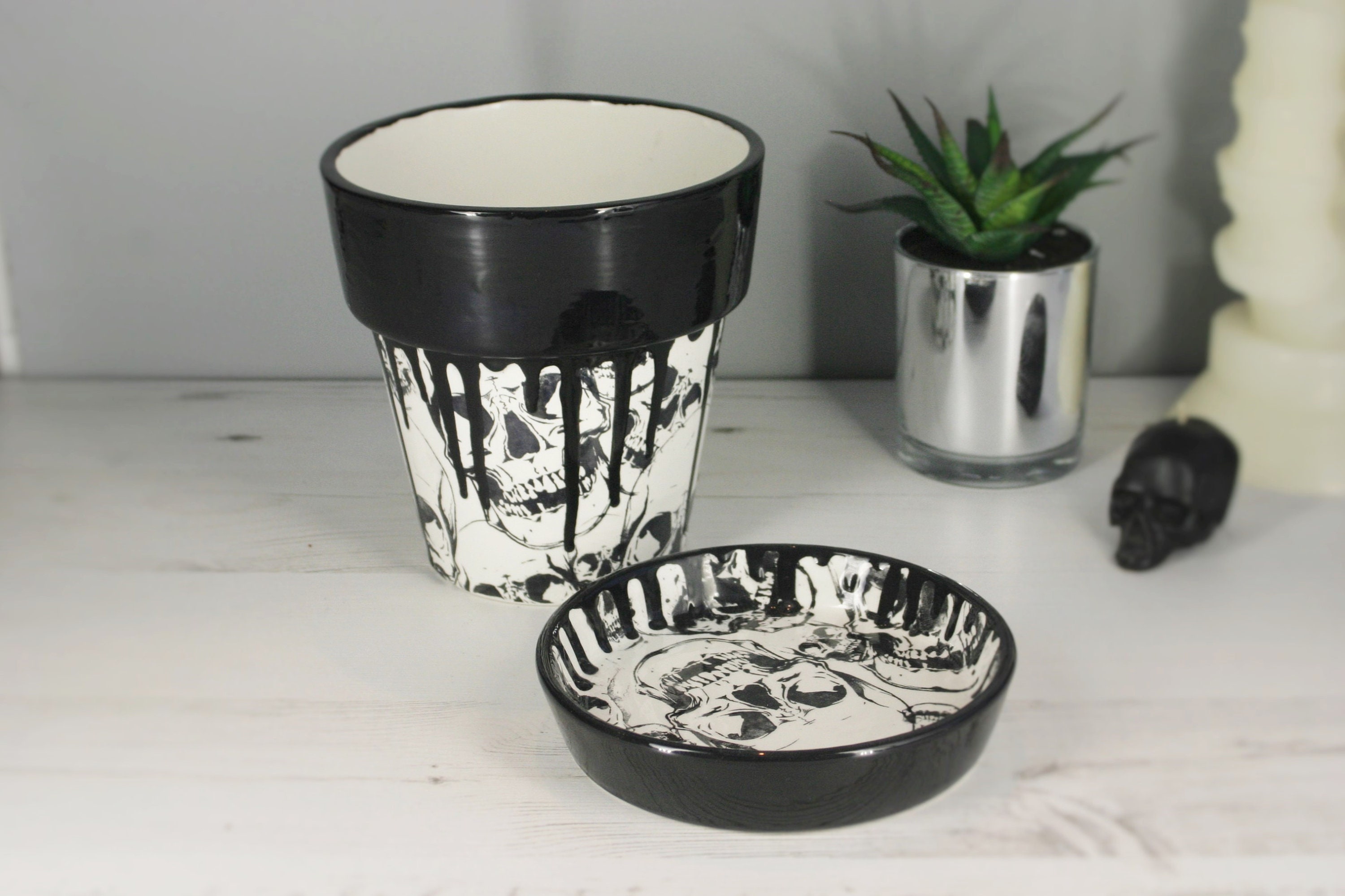 Skull Flower Pot Skulls Plant Pots Gothic Indoor Planter - Etsy Canada