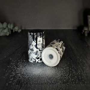 Bug Salt Shaker, Salt Pepper, Gothic Shakers, Kitchen Pots, Weird and ...