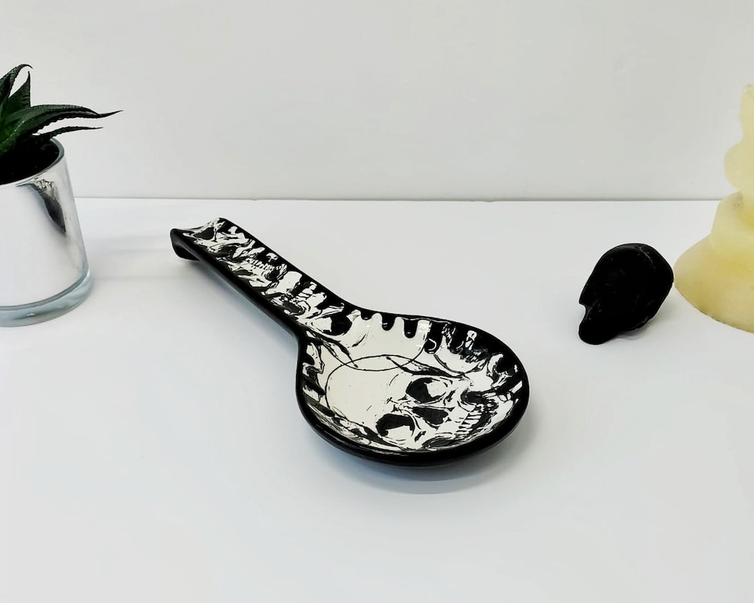 Skull Spoon Rest, Emo Skulls, Large Spoons Holder, Kitchen Utensil ...