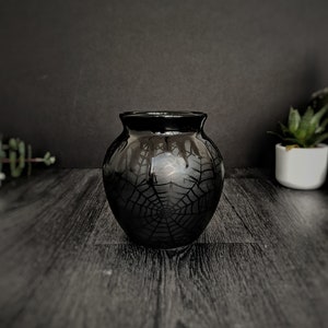 Gothic Web Vase, Matte Black, Goth Spider Flowers, Macabre Alternative ...