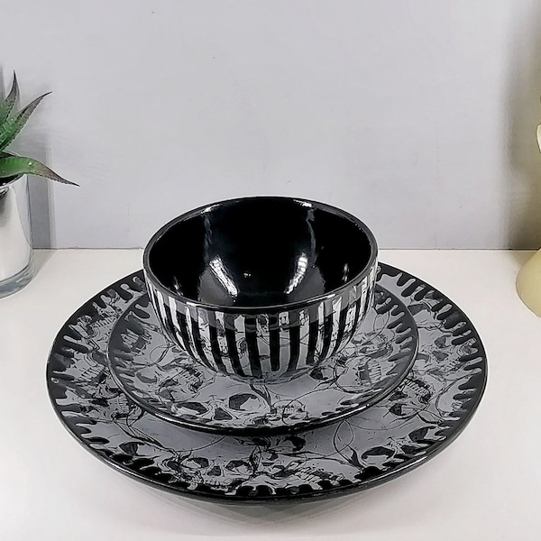 Skull Dinnerware - Etsy