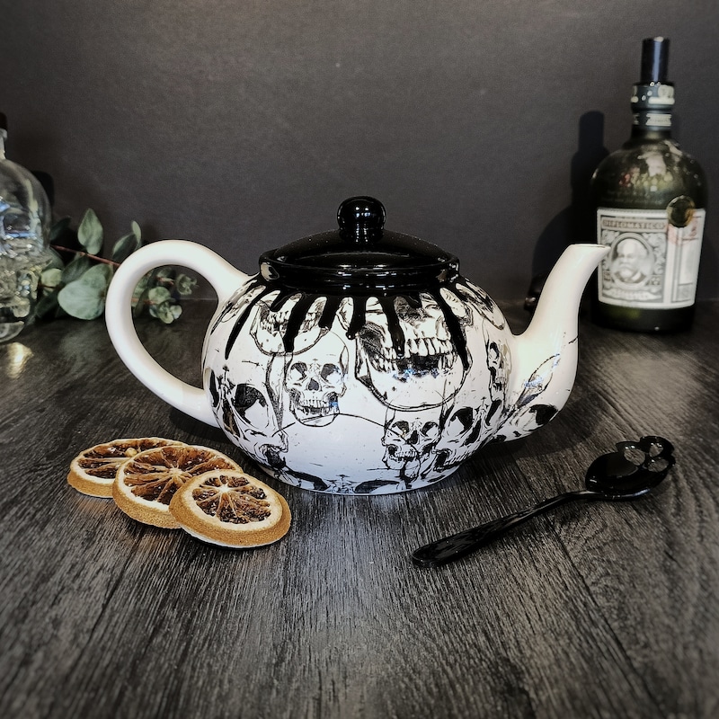 Gothic Gifts - 60+ Gift Ideas for 2024