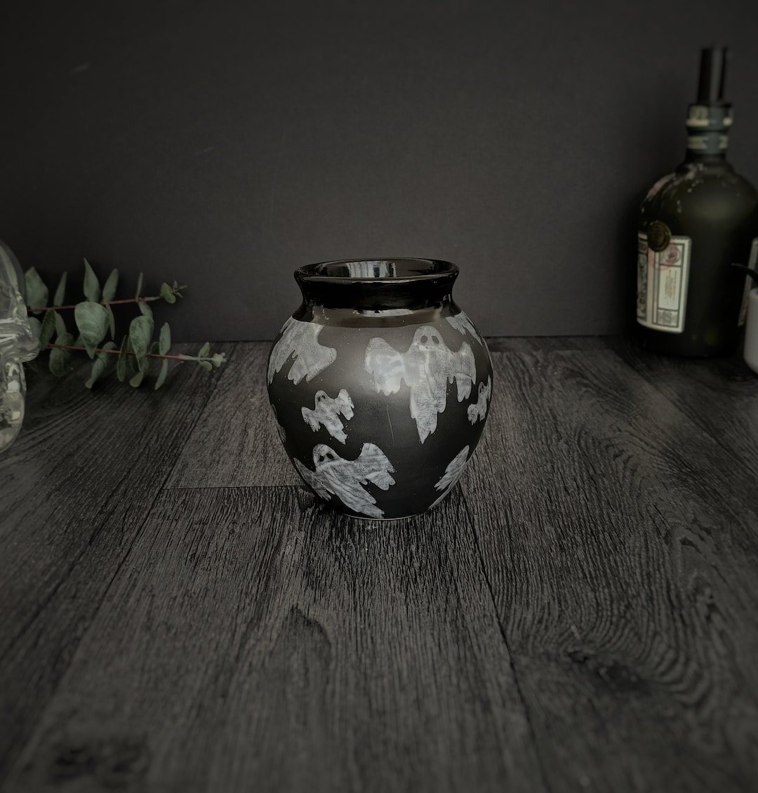 Ghost Brush Pot, Gothic Ghosts Vase, Matte Black, Goth Flowers, Macabre ...