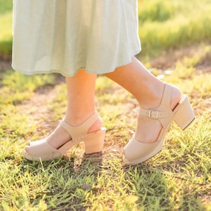 Wedding Sandals Bridal Shoes High Heels Highwood Open Toe Clogs in Nude ...