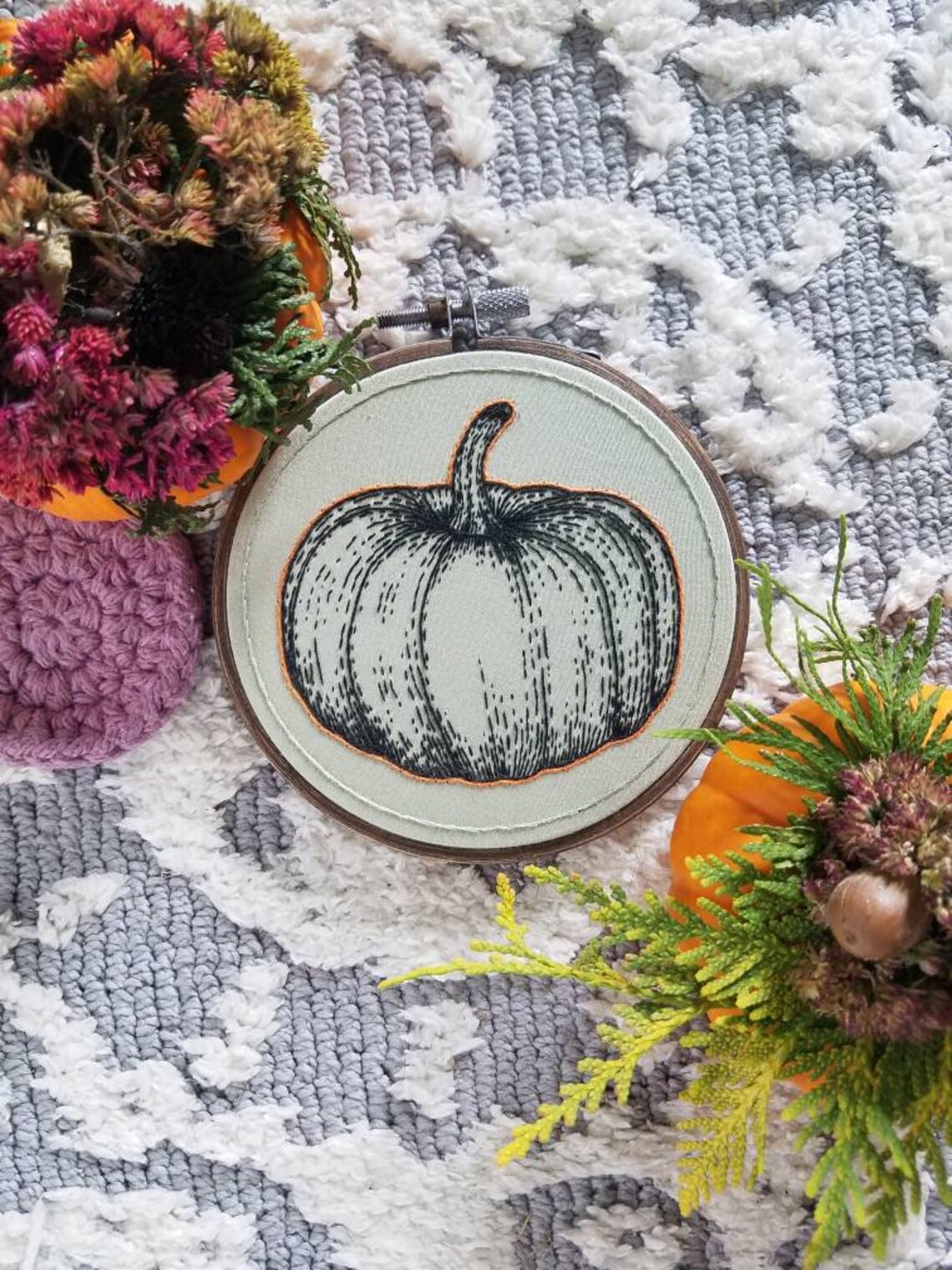 Hand-embroidered Pumpkin Fall Wall Hanging - 4" - Etsy