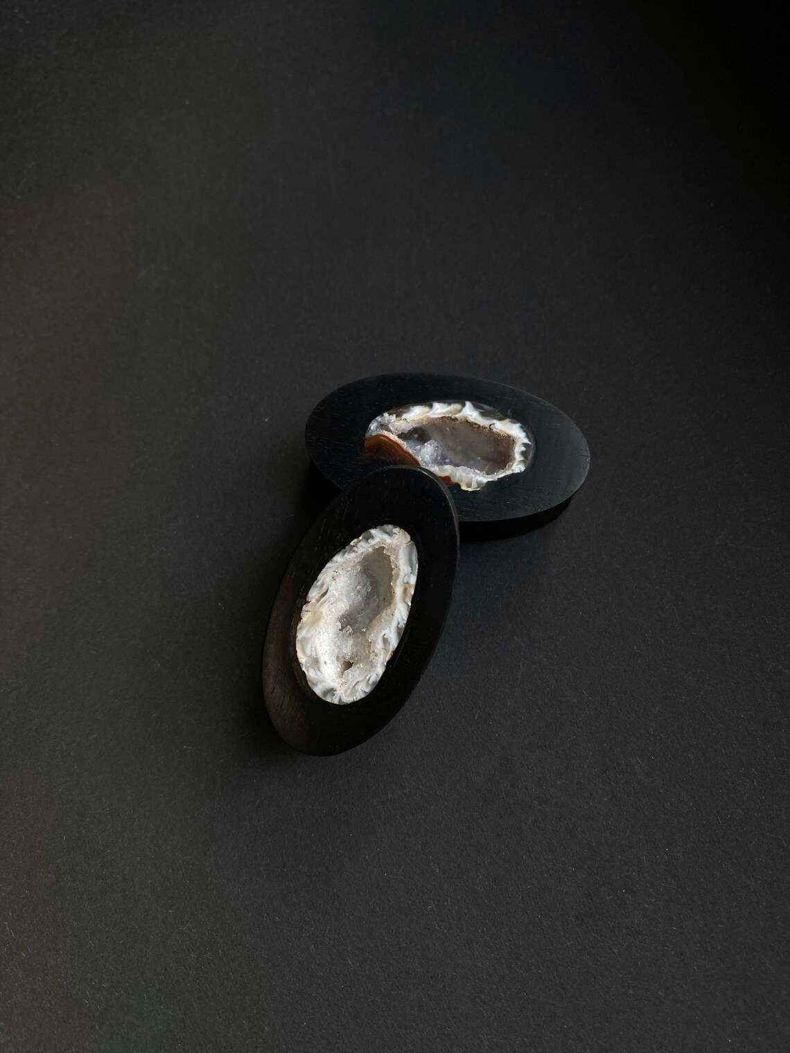 30 Mm Geode Plugs. Black Wood Plugs With Geode Inlay. Druse - Etsy