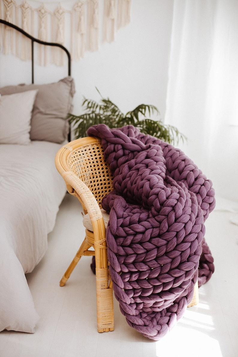 Lilac Throw Blanket, Chunky Knit Blankets Purple Throws, Violet Blanket ...