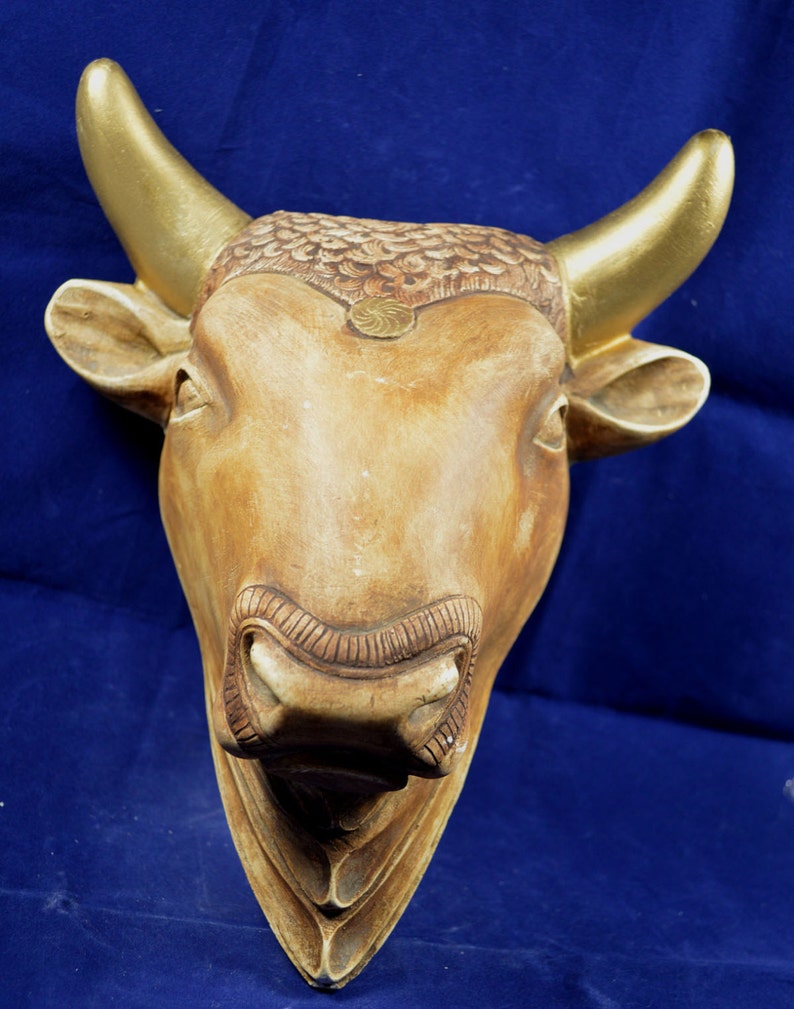 Bull sculpture mask Cretan bull artifact hand painted | Etsy