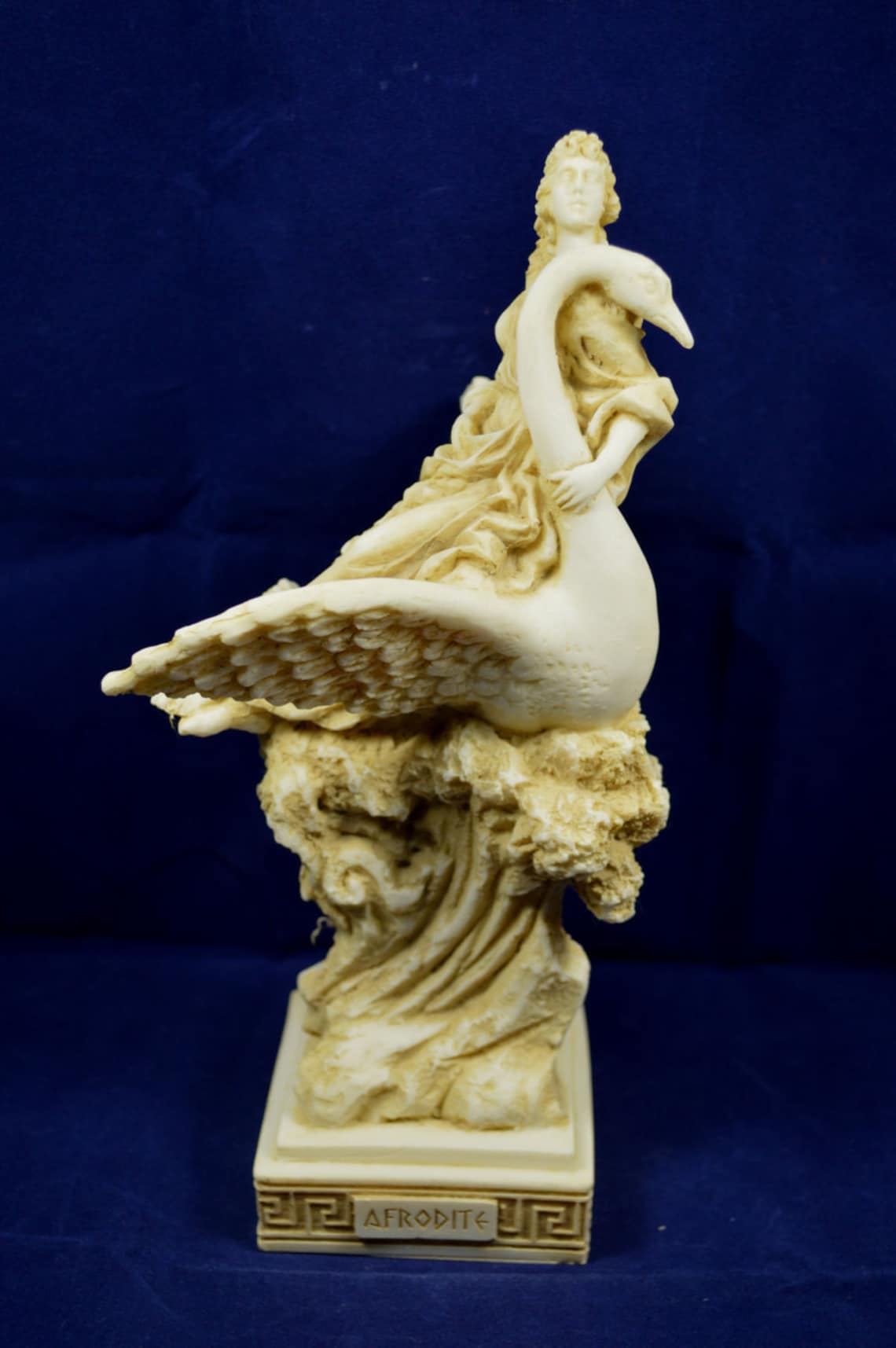 Aphrodite sur cygne Vénus sculpture Déesse de lamour statue - Etsy France