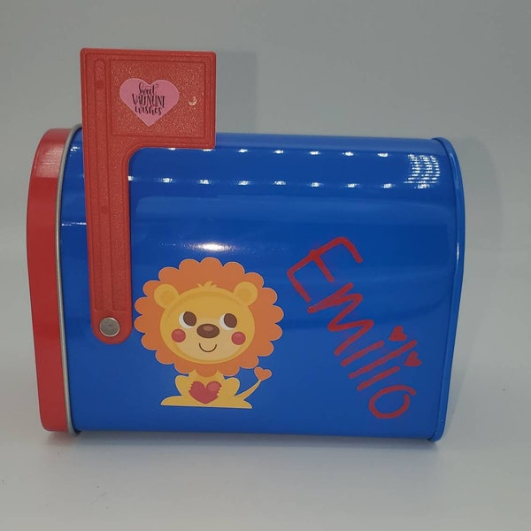 Lion Valentine Box - Etsy