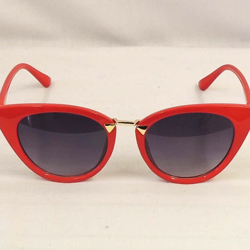 Red Vintage Cat Eye - Etsy UK