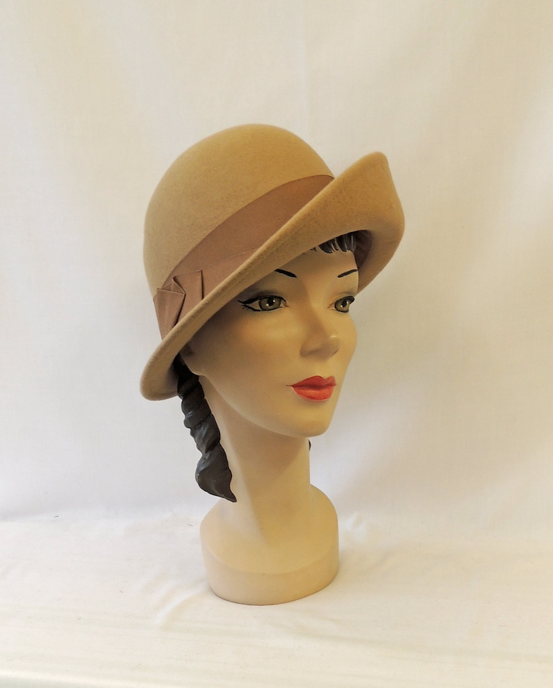 Vintage Inspired 1940s Style Hats for Ladies