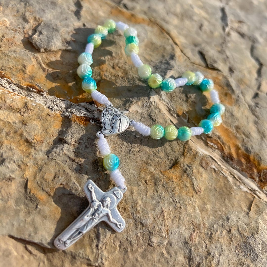 Medjugorje Peace Chaplet Rosary Colorful Colored Rose Prayer Beads ...