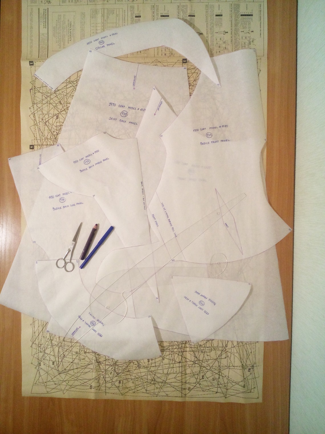 Vintage 104cm/41 Bust Size 1950s Autumn Princes Seam - Etsy