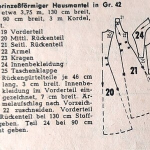 A 92cm/36" Bust Size Vintage Early 1950s Wide Collar and Double Breast ...