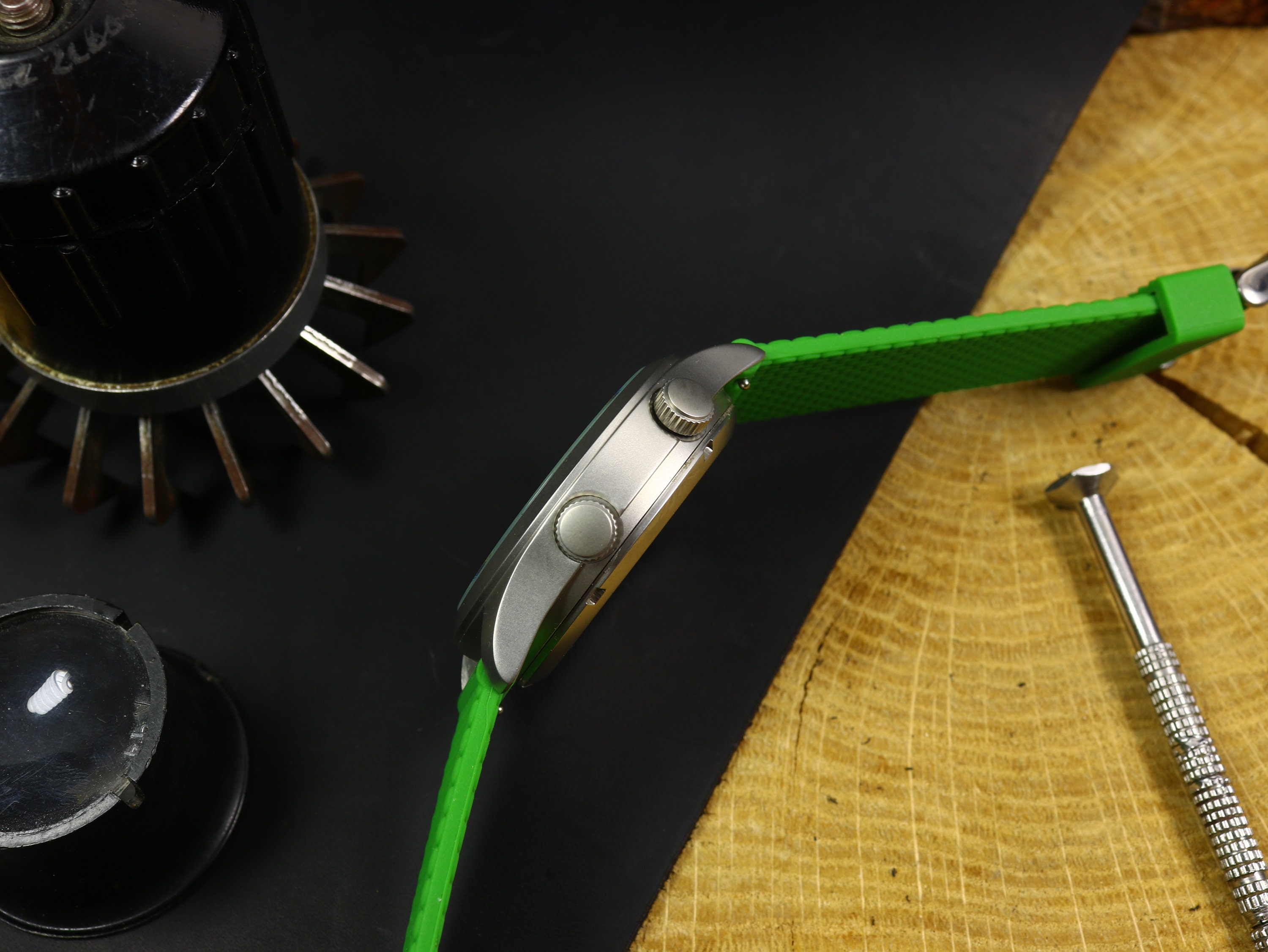 Soviet watch Shturmanskiye Alarm watch Vintage Green watch | Etsy