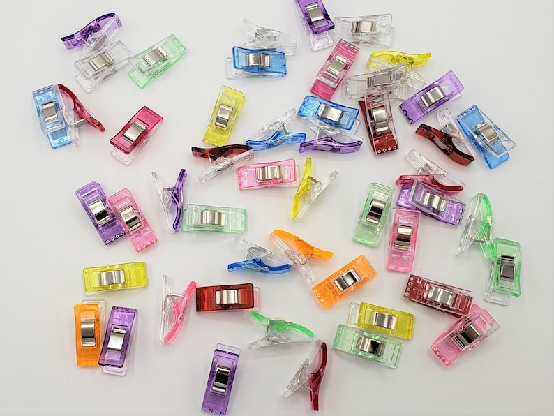 Mini Sewing Clips, 25pc Rainbow Colors, Optional Tin Notions Box ...